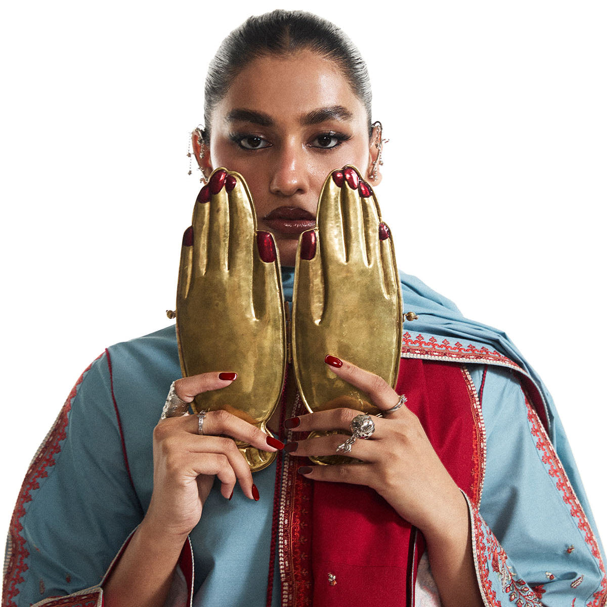 NOURI – Rupika Khanna